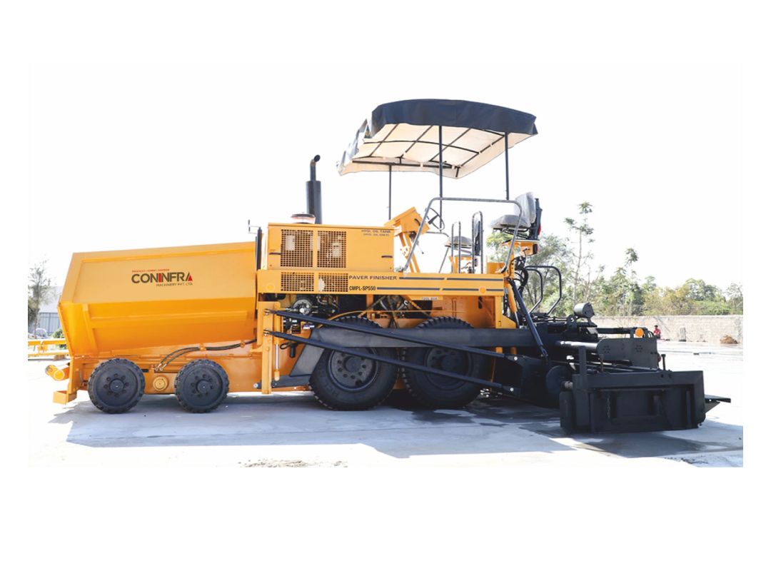 Advanced Mechanical Paver with Hydrostatic Screed in India